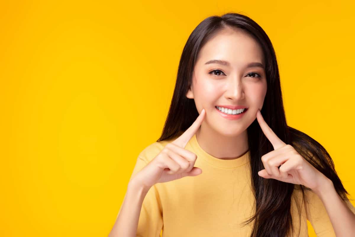 Get a Straighter Smile by Christmas | Six-Month Smiles®